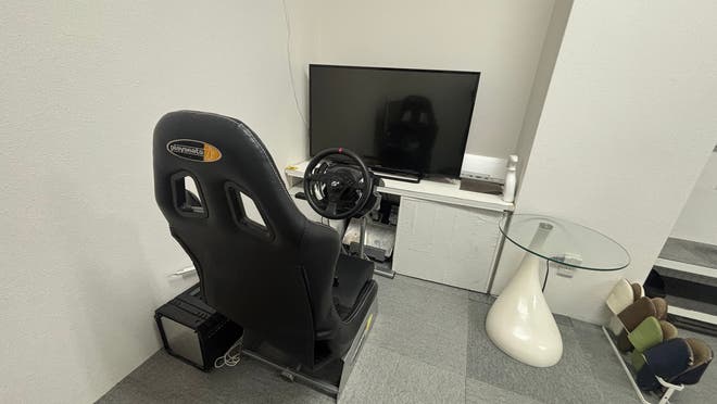 新大宮駅6分|JR奈良駅10分|完全個室の貸し会議室|子連れ | 会議・面談・テレワーク|GTレーシング体験 | 1〜4名の写真2