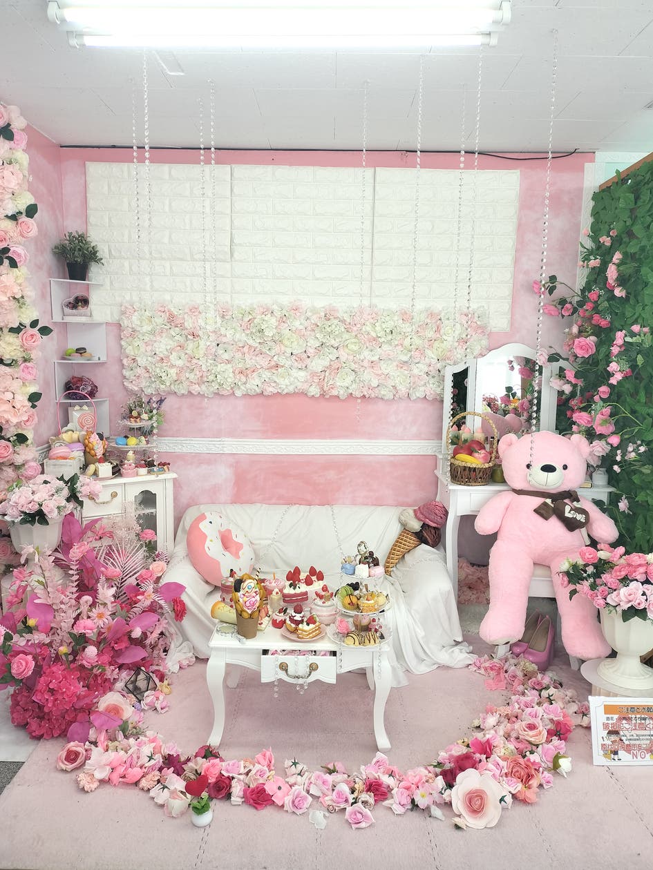 博多駅すぐ🌟７つの背景スタジオ‎🤍推し活｜本人不在の生誕祭｜ポートレート｜コスプレ｜撮影・配信｜商用の写真7