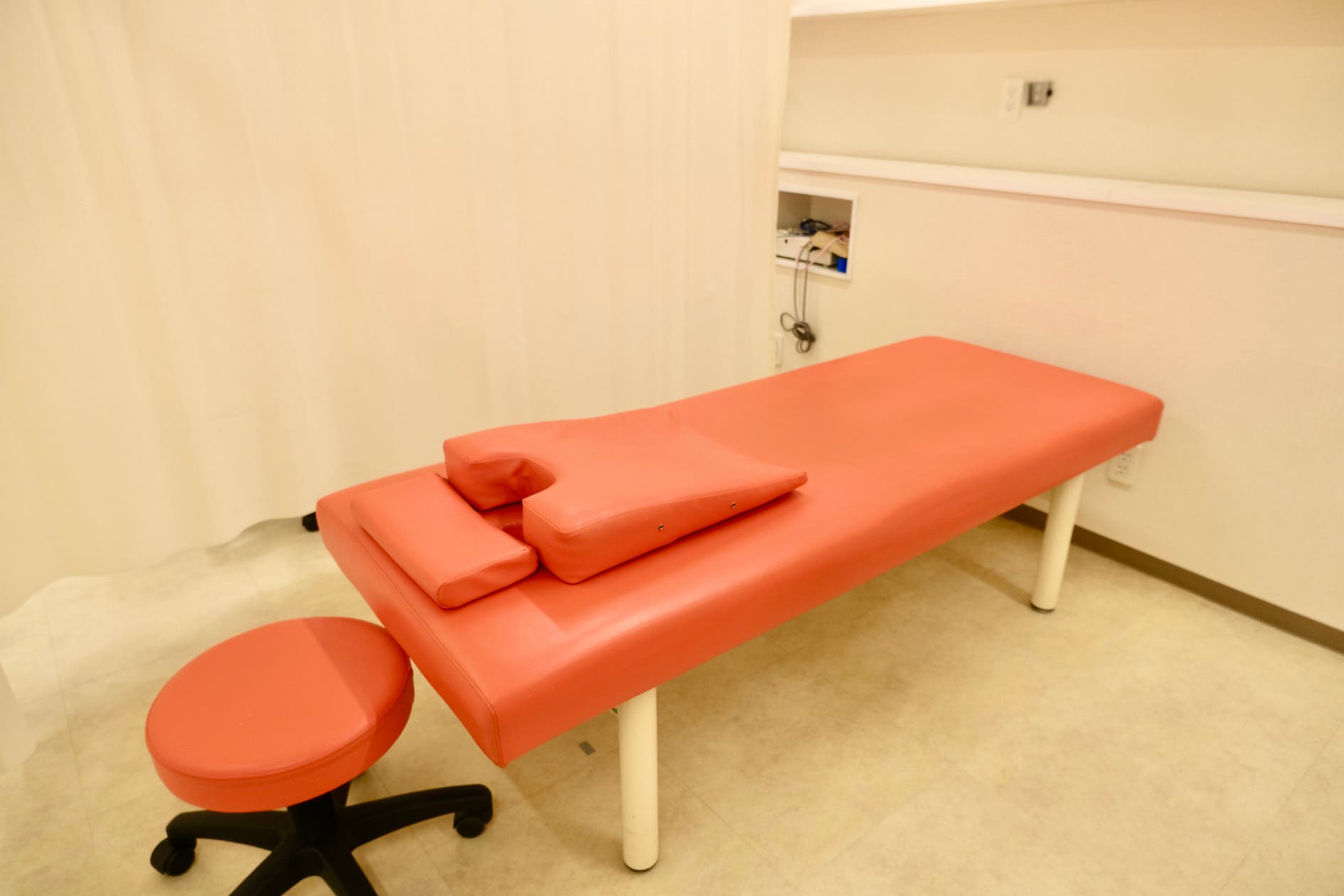 【宇都宮駅エリア】清潔・明るいサロンスペース☆エステ・マッサージ☆貸出オプションあり☆（スペース２）の写真8