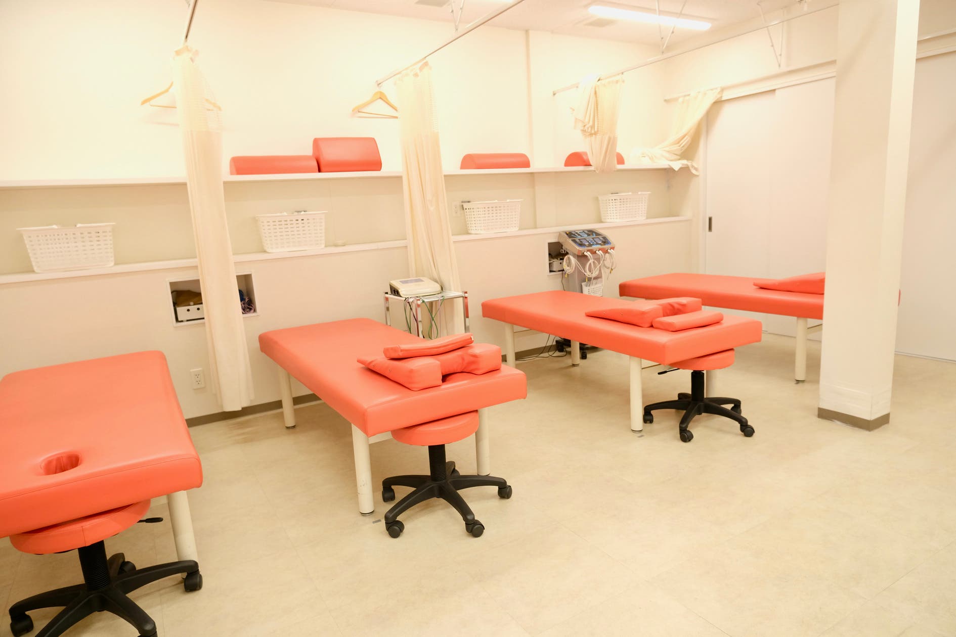 【宇都宮駅エリア】清潔・明るいサロンスペース☆エステ・マッサージ☆貸出オプションあり☆（スペース２）の写真12