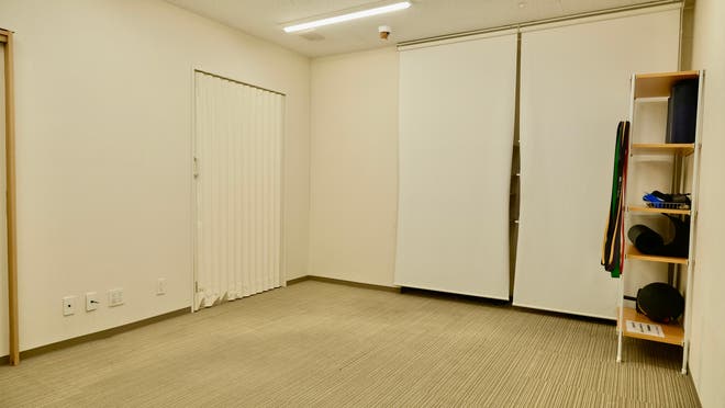 【宇都宮駅エリア】清潔・明るいサロンスペース☆ヨガ・ストレッチなど!の写真3