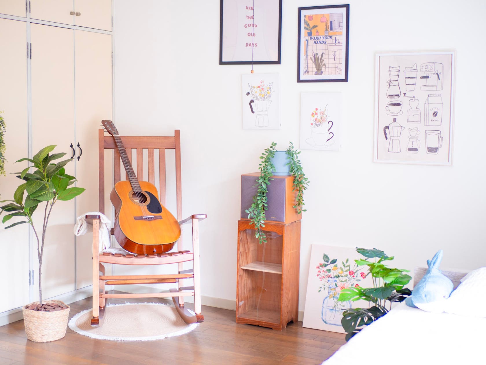 原宿駅徒歩5分/平成レトロ/団地リノベ/デザイナーズインテリア/自然光/2面採光/ベランダの写真3