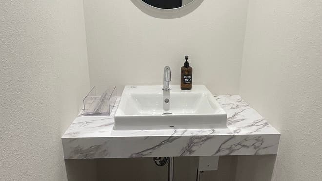 【八王子駅徒歩1分】おしゃれ多目的スペース|パーティー・撮影・会議OK|🍹バーカウンターありの写真3