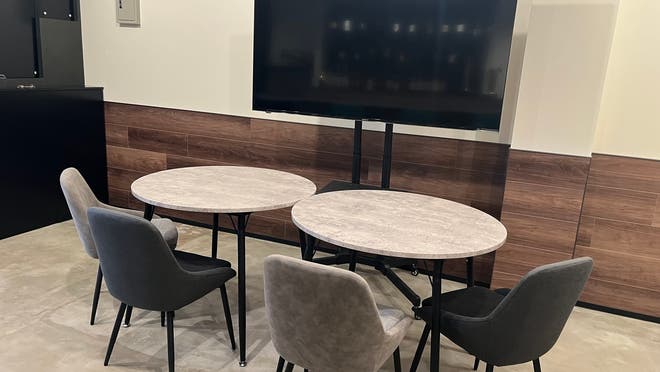 【八王子駅徒歩1分】おしゃれ多目的スペース|パーティー・撮影・会議OK|🍹バーカウンターありの写真7