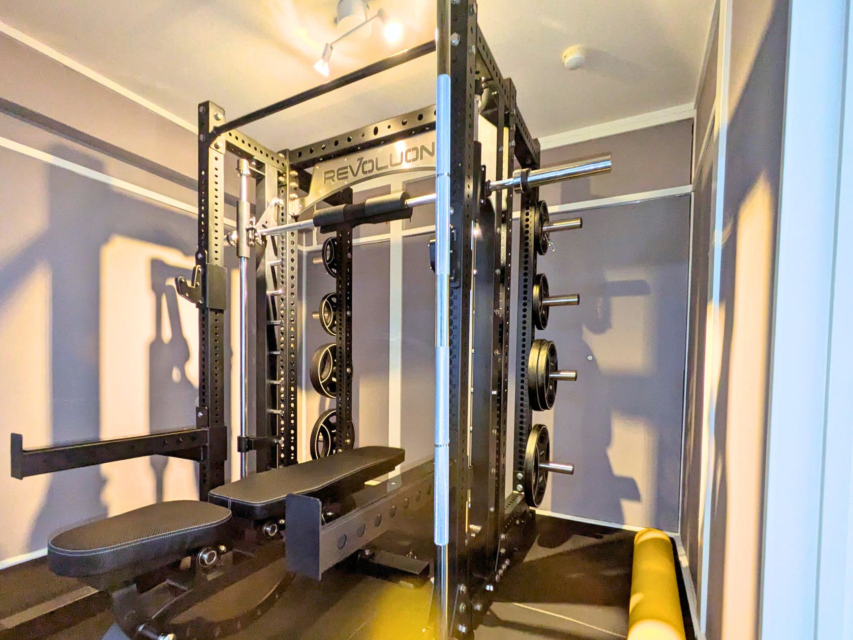 オープン価格‼二子玉川・用賀エリア‼上野毛駅3分‼スミス/ラット/アブダクター完備 広々45㎡、贅沢プライベートジムの写真5