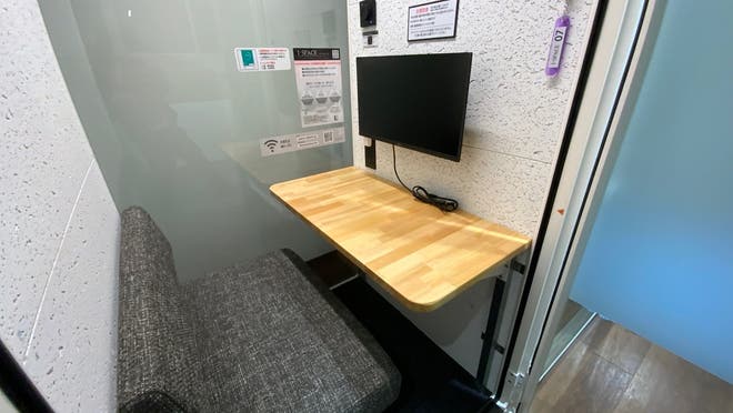 ブース番号05 防音個室1名用 (2階)の写真1