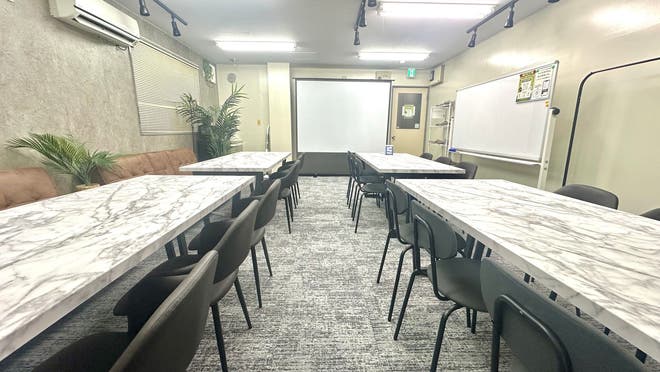 NEW!【八丁堀駅徒歩2分!宝町駅徒歩3分!】最大24名/無料Wifi/会議・撮影・女子会・ボドゲ・パーティ等!飲食🍺🍷可!の写真2