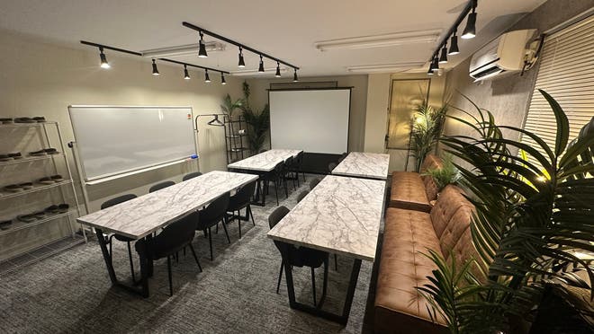 NEW!【八丁堀駅徒歩2分!宝町駅徒歩3分!】最大24名/無料Wifi/会議・撮影・女子会・ボドゲ・パーティ等!飲食🍺🍷可!の写真11