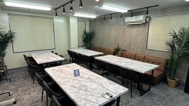 NEW!【八丁堀駅徒歩2分!宝町駅徒歩3分!】最大24名/無料Wifi/会議・撮影・女子会・ボドゲ・パーティ等!飲食🍺🍷可!の写真12