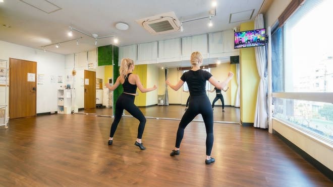 【国分寺駅1分】ダンスができるレンタルスタジオ|31.4㎡|当日予約可|ヨガ・演劇・撮影・コスプレ・武道・講習会の写真1