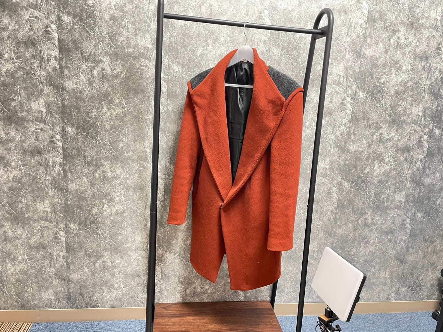 ＜Studio FRAME 下北沢＞下北沢駅徒歩2分🚃完全個室スタジオ✨Wi-Fi📶トルソー🎥背景布/三脚/フラットライトの写真8