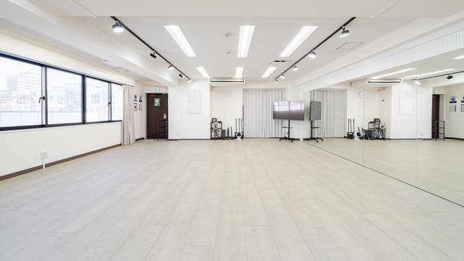 【OPEN記念】駅前/鏡5.4m/シンプル多目的スタジオ/ダンス・ヨガ・コスプレ・撮影・演劇にの写真7