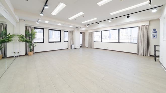 【OPEN記念】駅前/鏡5.4m/シンプル多目的スタジオ/ダンス・ヨガ・コスプレ・撮影・演劇にの写真10