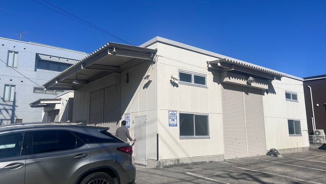 【新江古田駅7分】延床115㎡と75㎡(4月より)天高5mの倉庫イベントスペース|展示会やギャラリーに最適の写真2