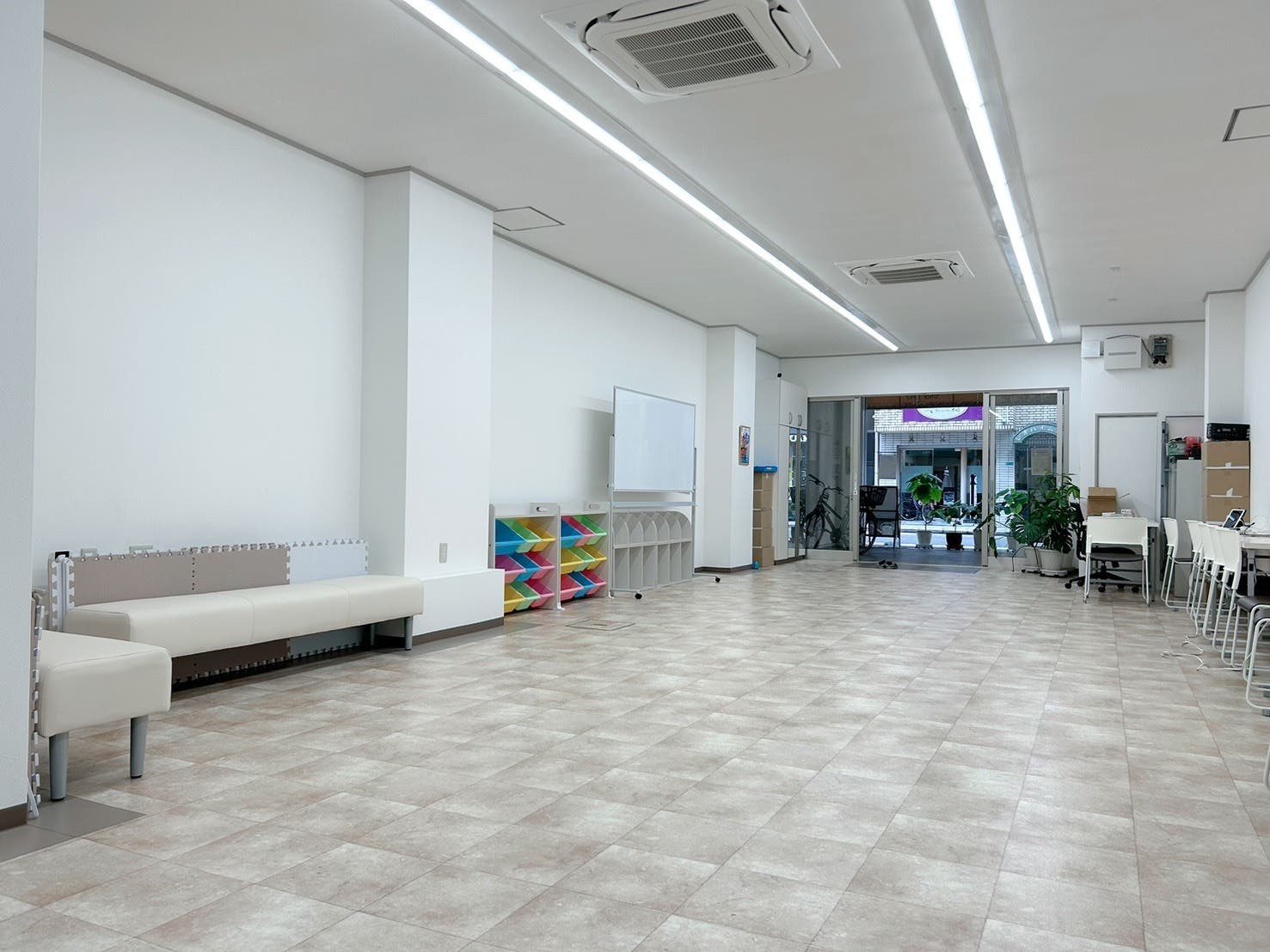 【都島区高倉町】1階にある裏庭付きフラットな多目的スペース【キッチン🍽️撮影📸ビジネス✨️ヨガ】の写真4