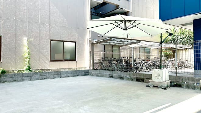 【都島区高倉町】1階にある裏庭付きフラットな多目的スペース【キッチン🍽️撮影📸ビジネス✨️ヨガ】の写真2