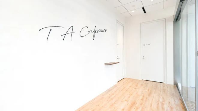 【全備品無料】プロジェクター・マイク・Wi-Fi等/五反田駅徒歩7分/ビル1階/30名規模の会場/飲食OKの写真5