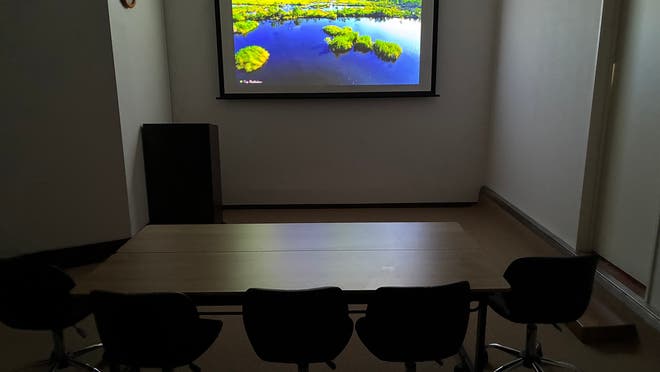 長野駅東口 徒歩1分 連絡通路直結 レンタルスペース 少人数~セミナー利用対応 ビジネス&プライベート利用 パーティ 映画鑑賞の写真12