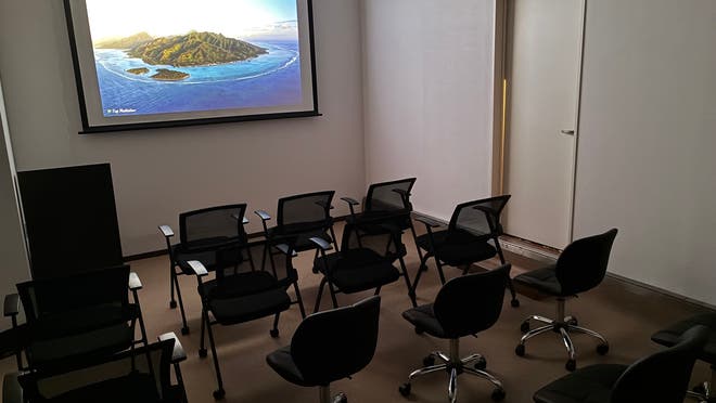 長野駅東口 徒歩1分 連絡通路直結 レンタルスペース 少人数~セミナー利用対応 ビジネス&プライベート利用 パーティ 映画鑑賞の写真14