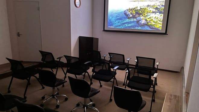 長野駅東口 徒歩1分 連絡通路直結 レンタルスペース 少人数~セミナー利用対応 ビジネス&プライベート利用 パーティ 映画鑑賞の写真16