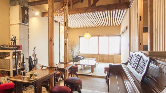 【菊水・学園前駅近】和室とバーカウンター|生ピアノPA完備|撮影・ライブ ※日曜は音制限ありの写真1