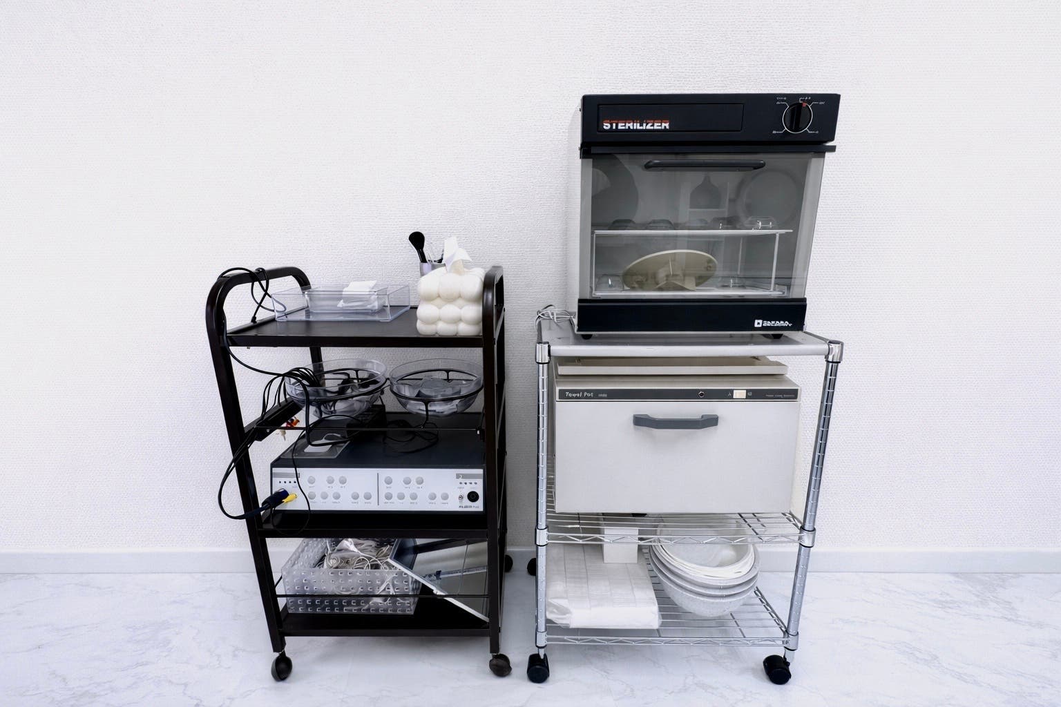 梅田からもすぐ!!｜美容機器完備レンタルサロン｜完全個室｜エステ・ネイル施術OKの写真2