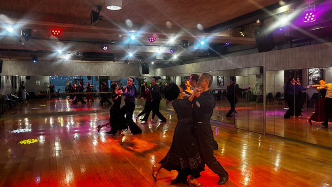 日曜、祝日、ダンスをはじめとする、レッスン、イベント、会議などにご利用いただけますの写真8