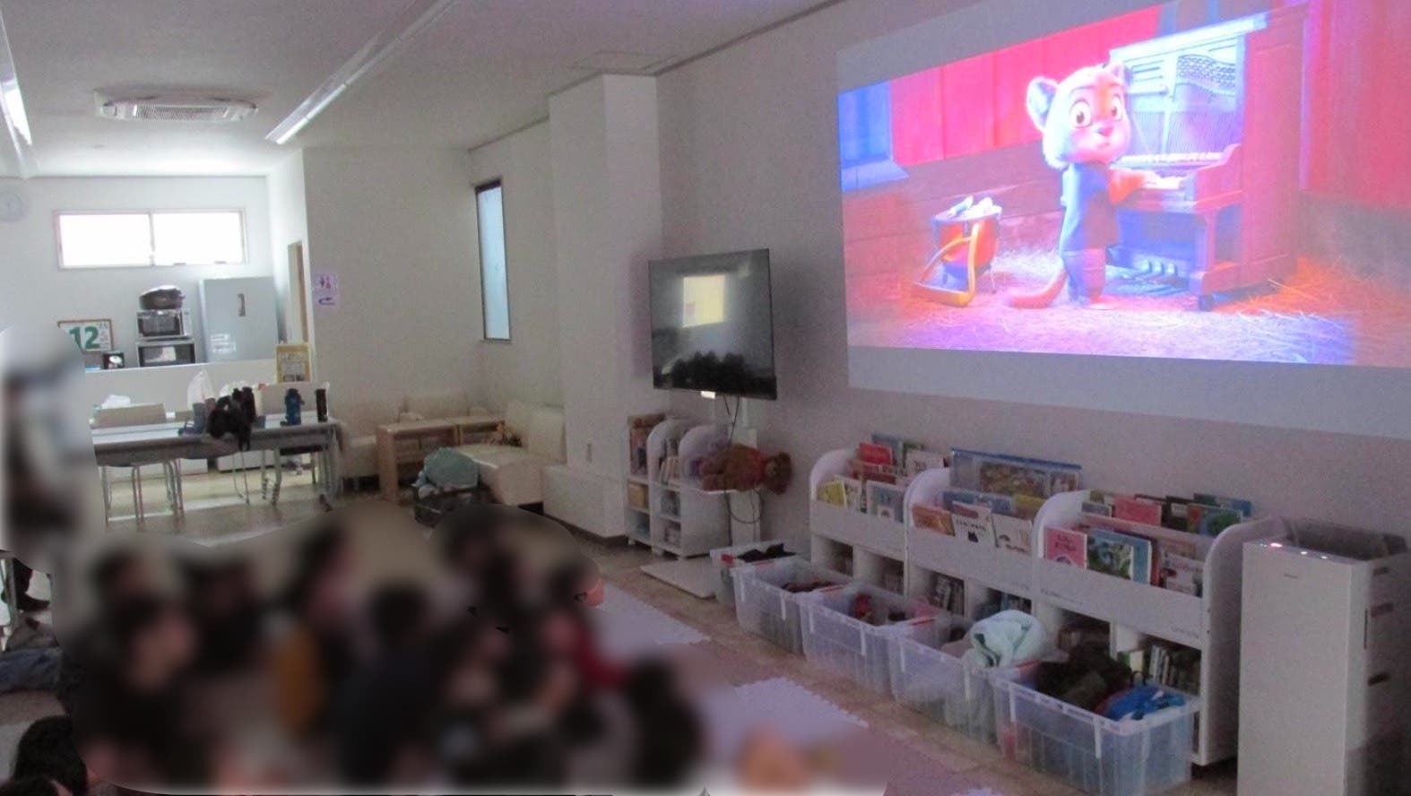 大型プロジェクターの画像1