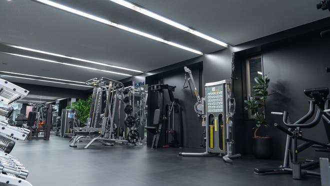 7種類のマシンを完備!半蔵門駅【徒歩1分】エリア最大級の広さ|上質で洗練された空間の写真3