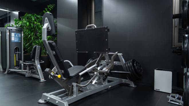 7種類のマシンを完備!半蔵門駅【徒歩1分】エリア最大級の広さ|上質で洗練された空間の写真7