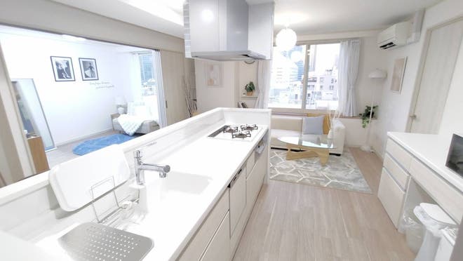 東京都港区・東京タワー徒歩圏内・建物最上階・広く大きなキッチン、全室自然光の入る3部屋を備えた撮影スタジオの写真3