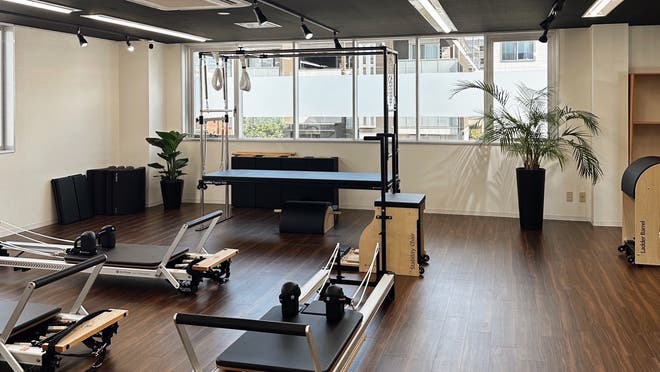 Merrithew制のマシン、プロップス完備のピラティススタジオの写真5