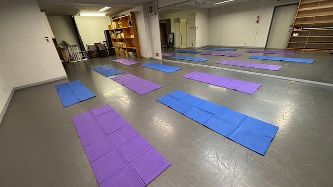 南阿佐ケ谷駅から徒歩5分の64㎡、レンタルダンススタジオ。1000円/1h~の写真2