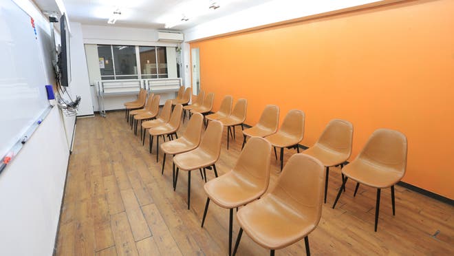 【アズール】池袋駅西口1分 WiFi・プロジェクタ・ホワイトボード無料 Web会議やテレワークにの写真3