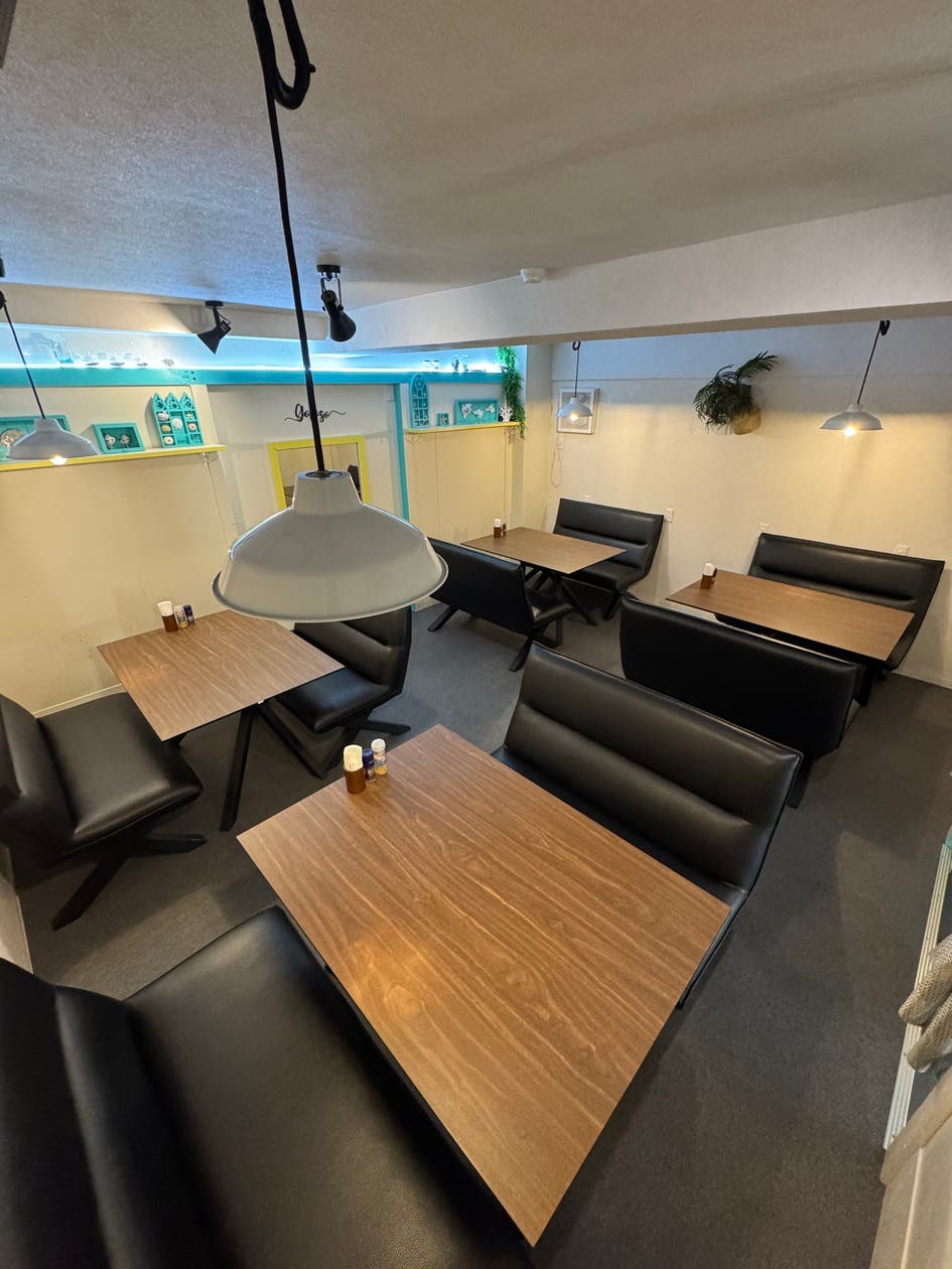 【貸切レストラン】駐車場18台｜キッチン付｜最大64名