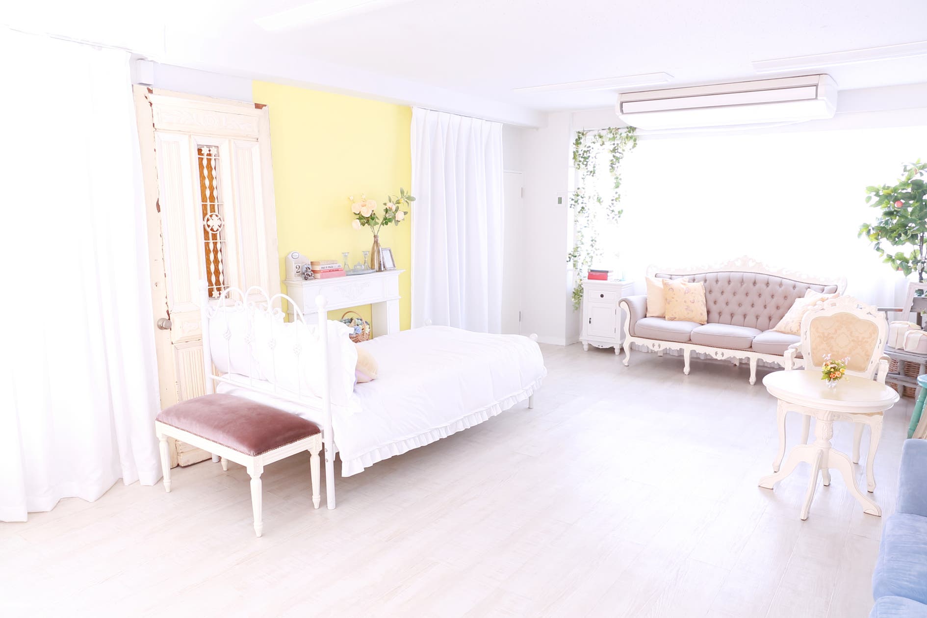 🎊今だけ特割⭐秋葉原4分⭐コスプレ、撮影会、チェキ会、ポートレートにおすすめ！パステルカラーの優しい色合いに包まれるスタジオ📷✨の写真1