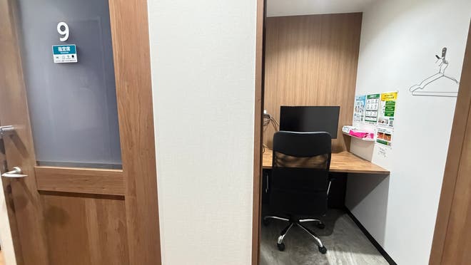 【船橋駅から徒歩1分】モニター・フリードリンク付き6名会議室(Room C)2Fの写真9