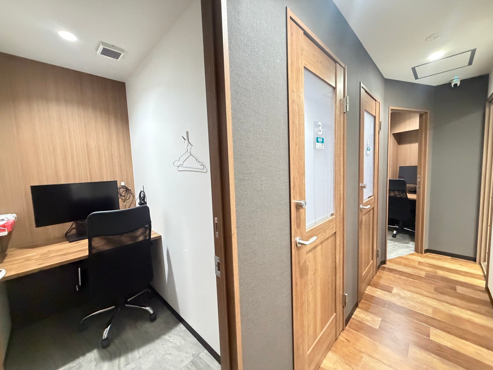 【船橋駅から徒歩1分】モニター・フリードリンク付き1名個室（ブース5）2Fの写真14