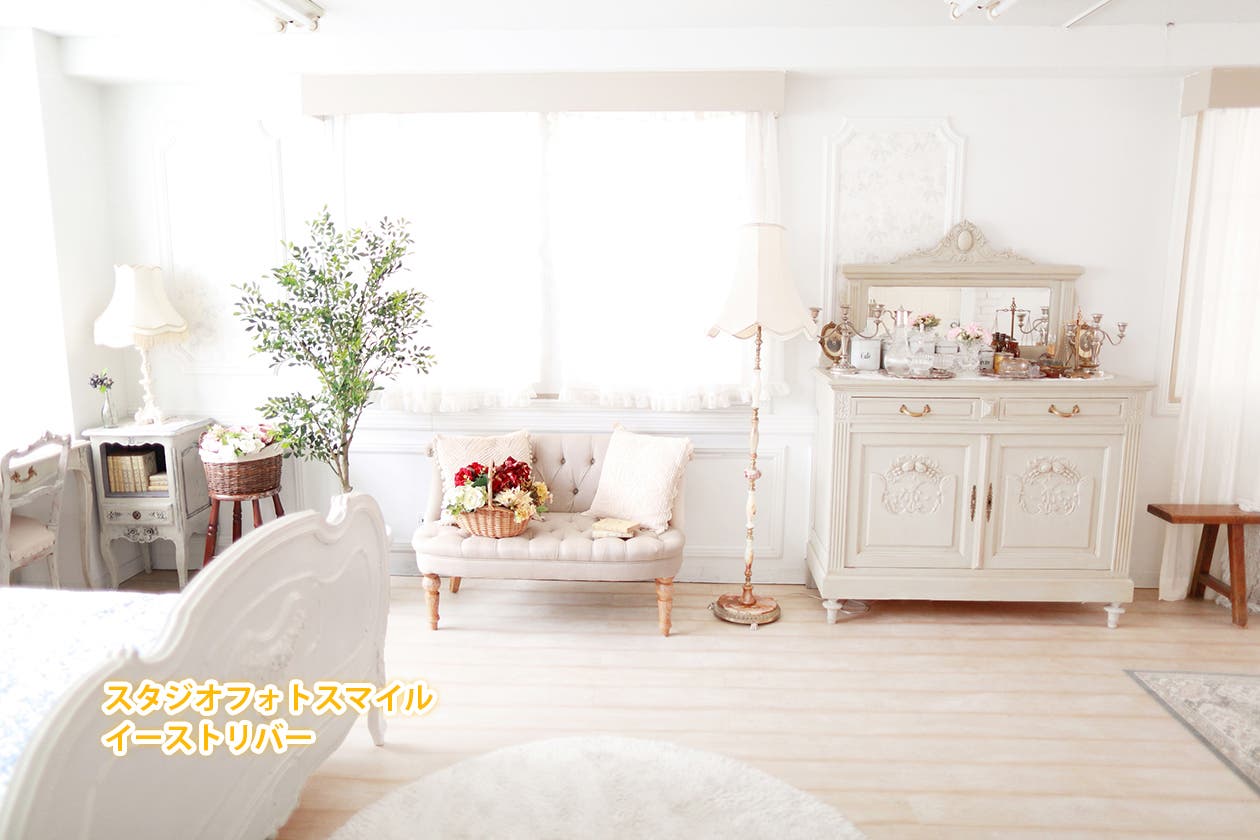 🎊今だけ特割🎁秋葉原4分⭐本格アンティーク家具が彩るシャビーシック撮影スタジオ✨ポートレート、撮影会、作品撮りに特別な一枚を📷の写真1