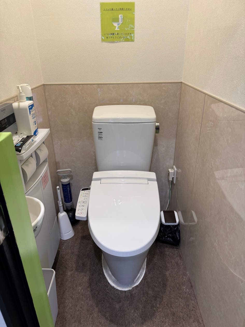 カラオケ・ダーツ付き2フロア貸切｜持ち込みOK・最大12名の写真3