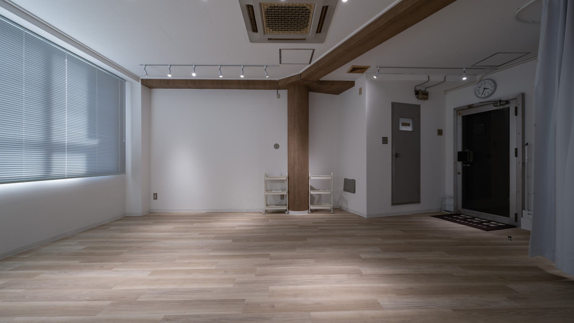 【NEW】堺東駅4分！ダンス・ヨガ・フィットネスに！個人・レッスン・振付特化スタジオ！きれいに撮影できるハイスペックLED搭載！の写真2