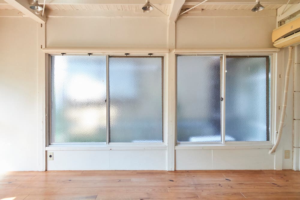 🌟OPEN PRICE🌟【駐車場付き・2面採光📸】自然光×無垢床の開放的な撮影・ワークショップ空間の写真5