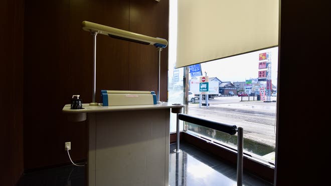 【トヨタモビリティ富山 高岡】国道8号線沿い!2階ショールームの半面を利用可能!最大30名!イベント、研修、セミナーなどに!の写真11