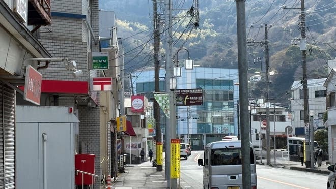 湯河原駅徒歩3分の明るく広いレンタルスタジオ。 ヨガ・ピラティス・整体・ストレッチ・少人数教室など多用途で利用できます。の写真19