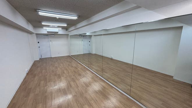 ✨3/16新規オープン🎉✨少人数レッスンに最適なスタジオ👯紙屋町西駅から徒歩1分!の写真2