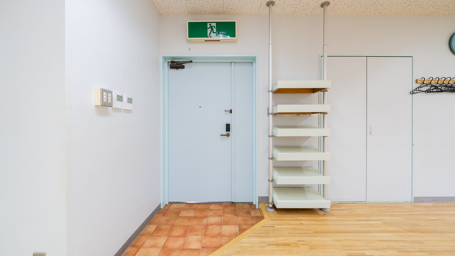 🆕オープン限定特価🉐平塚駅2分地域最大級の広さ116㎡✨大人数レッスン・フォーメーション確認に最適な本格ダンススタジオ💃の写真14