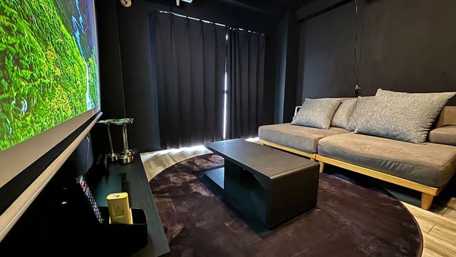 スペモ🎥鶯谷駅徒歩2分🚶♀️まったりデート💝プライベートな映画鑑賞🎬️プロジェクター🎞️846_CINEMA鶯谷の写真3