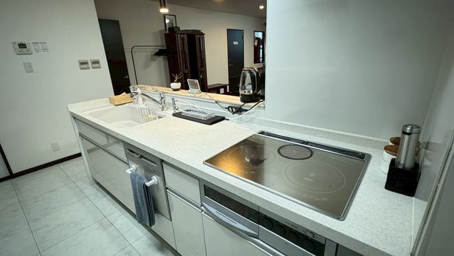 【20人規模】商店街直結/全面ガラス(2.3m×14m)のゴージャス空間の写真8