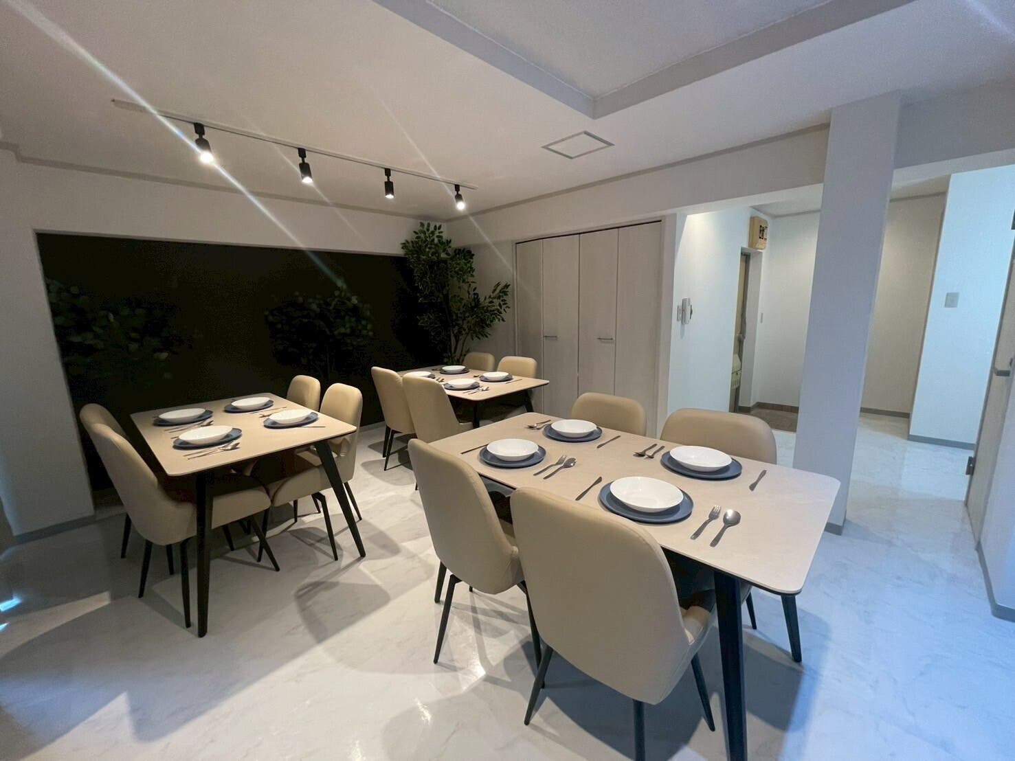 浜松町駅徒歩5分🚶‍♂️最大12名◎交流会・懇親会に最適✨女子会・推し活・歓送迎会🍃ポートレート・コスプレ撮影📷会議利用✨の写真3