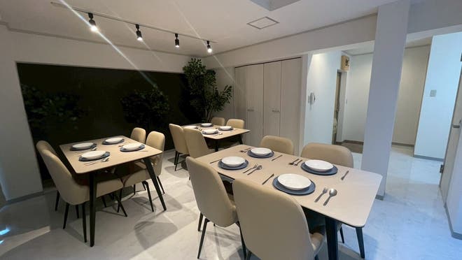 浜松町駅徒歩5分🚶♂️最大12名◎交流会・懇親会に最適✨女子会・推し活・歓送迎会🍃ポートレート・コスプレ撮影📷会議利用✨の写真3